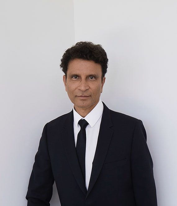 Dr. Raj Kanodia king of rhinoplasty and invisible fillers